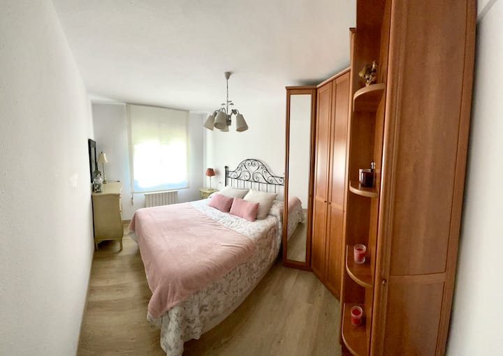 Piso Céntrico En Gijon. - Gijón