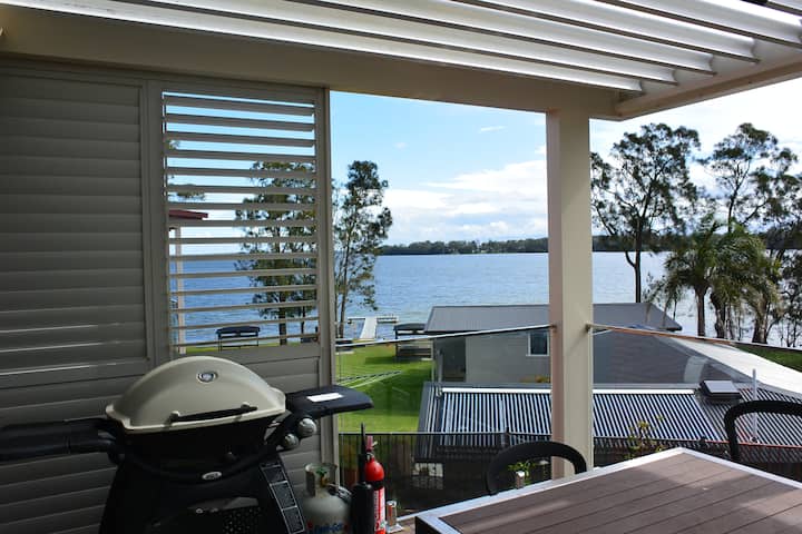 Direct Waterfront With Stunning Views - Vincentia