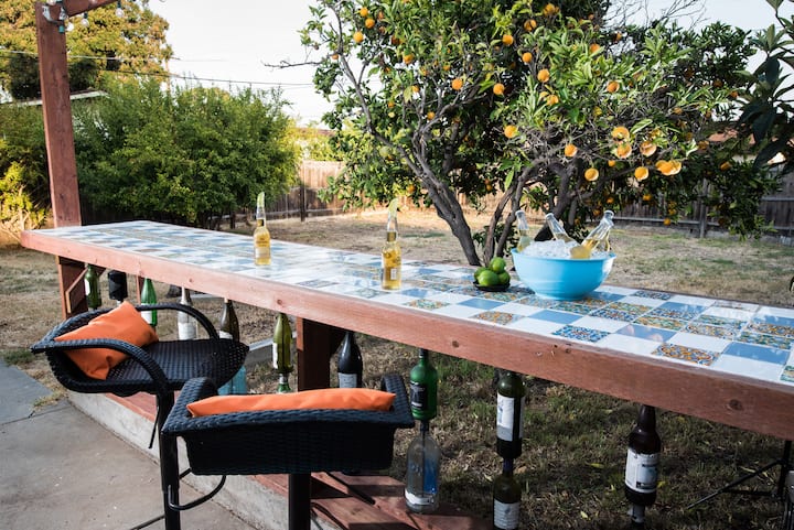 Modern 4br-downtown~2mi-yard-bar-ac-wifi-garage-wd - San Diego, CA