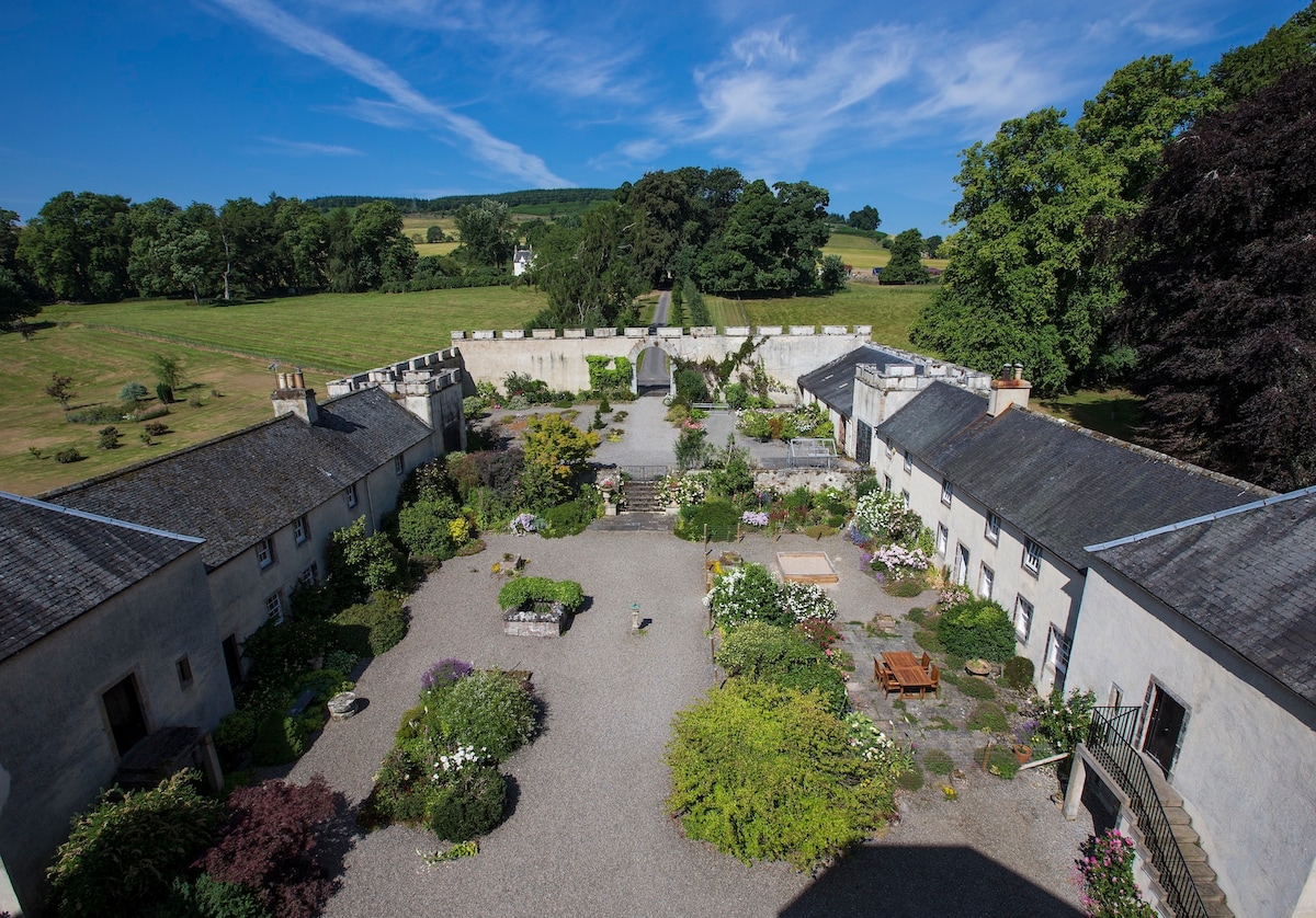 Scotland Castle Rentals | Cottage and Home Rentals | Airbnb