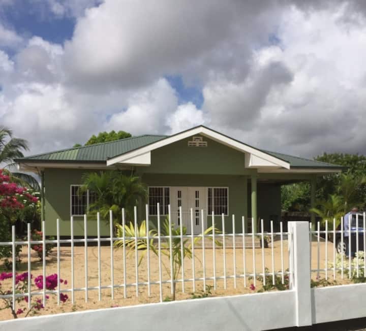 Pleasant Vacation House, Excellent Area Paramaribo - Paramaribo