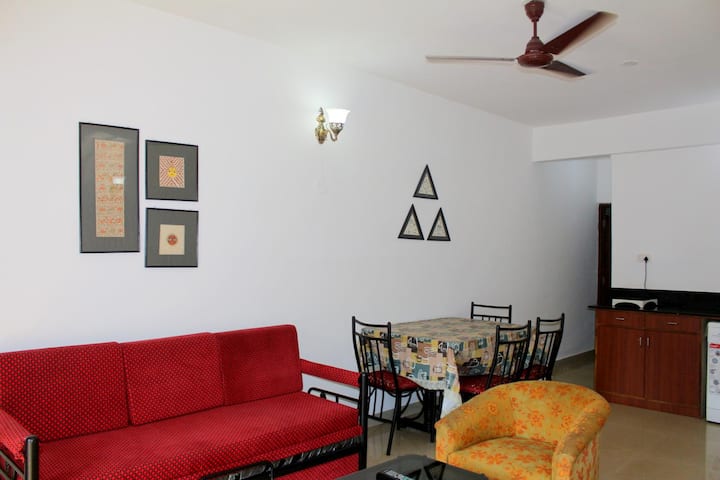 🌄Spacious 1bhk - 5 Min From Candolim Beach ⛱️ - Goa