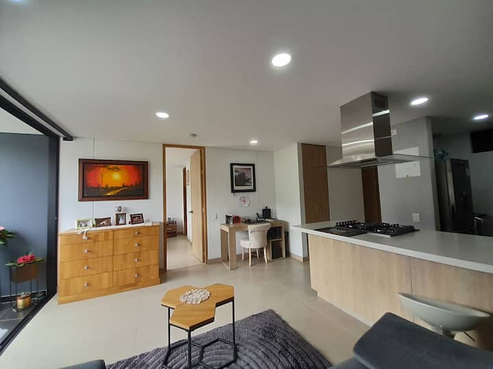 Luxury Apartment In "El Poblado Hills" - Medellín