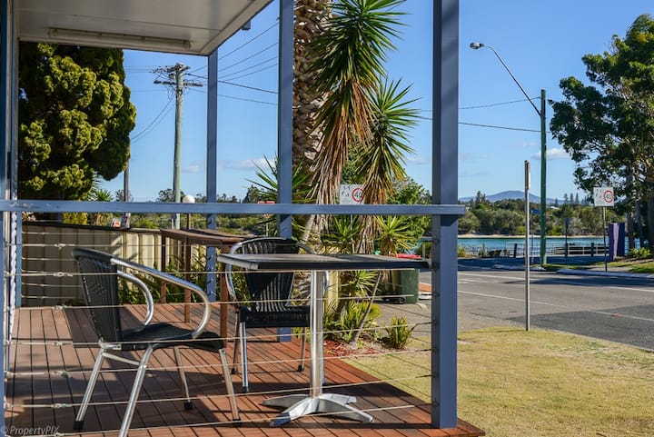 Nice Retro Unit 100 Metres From Little St Baths. - Forster