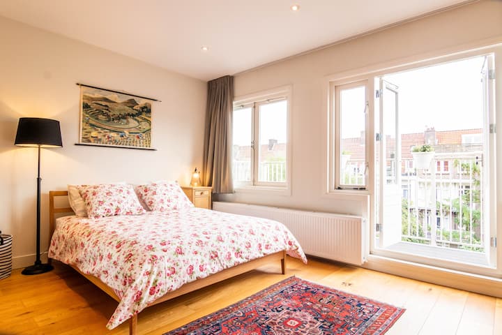Beautiful Studio With Private Entrance And Balcony - Amsterdam