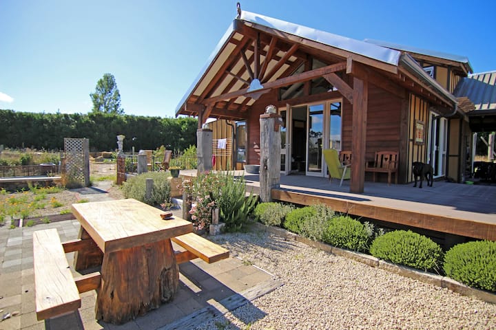 Recharge In The Countryside - Bed & Breakfast - Culverden