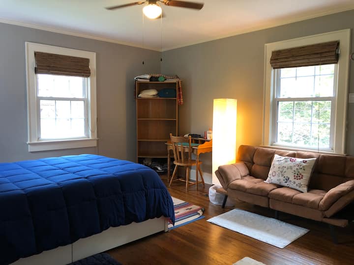 Morganton Cottage "Entire House" - Morganton, NC