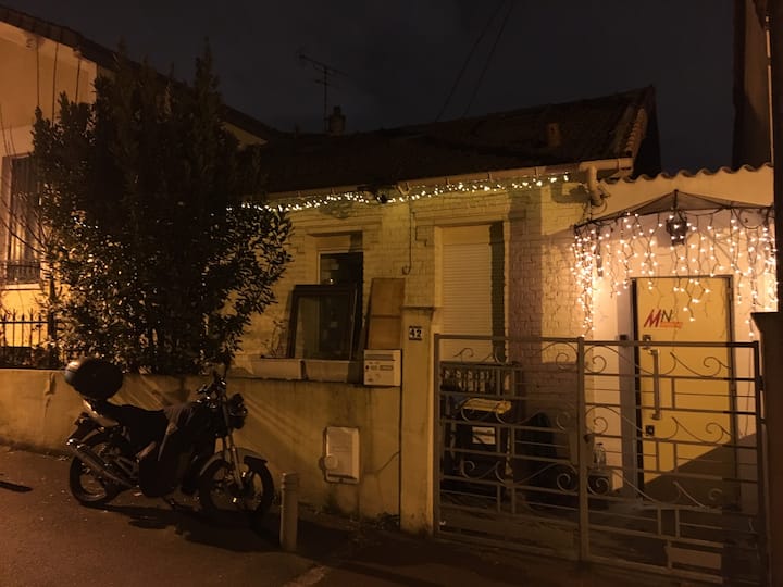 Maison Parisienne à 7’ Du Métro 20’ Paris Centre - Paris