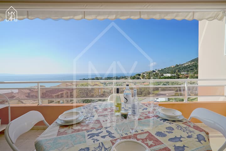 Myah : Faites Comme Chez Vous à Santa Lina 2 - Corse