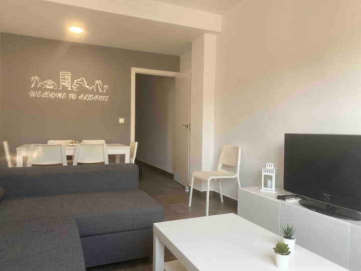 Lovely Family Apartament - Alicante