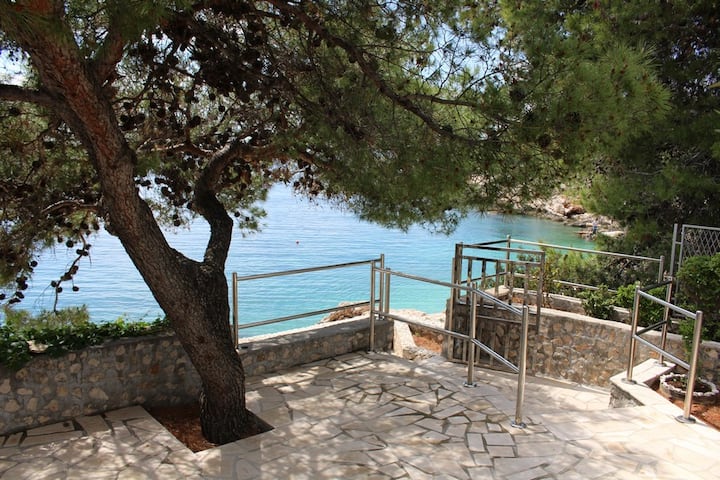 Apartmani Maja-primošten (2+2) Free Parking, Wi-fi - Primošten