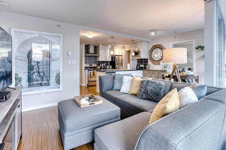☀️ Falsecreek Views - Rogers Arena 2bdrm/1prk ☀️ - Vancouver