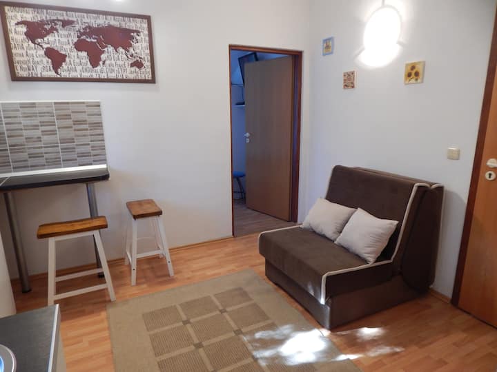 Adrienn Apartment  With A Nice Sea View - Stari Grad