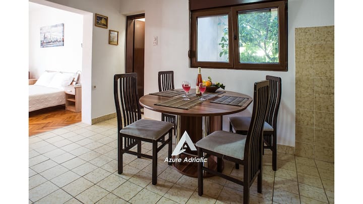 Azure-1 Bedroom,2 Bath,second Floor - Kotor