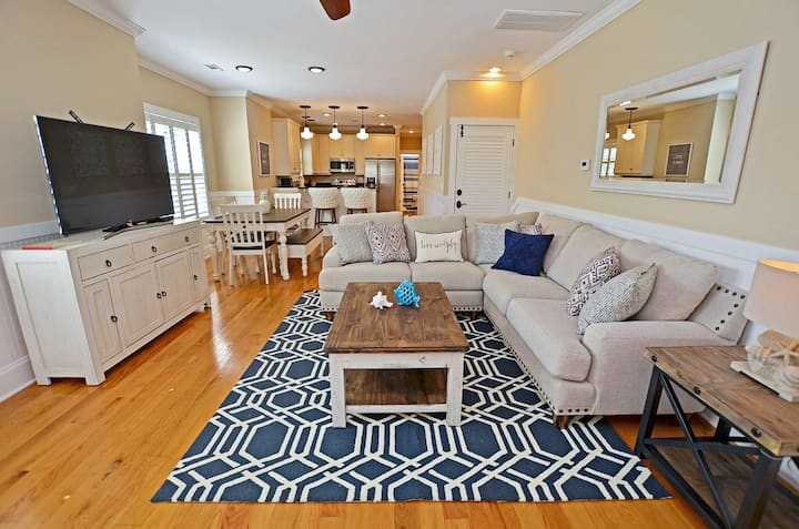 Carolina Palms - Carolina Beach