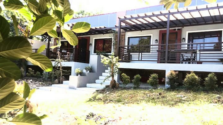 Elcano Villa On Air, U-2, Spacious Overlooking - Masinloc