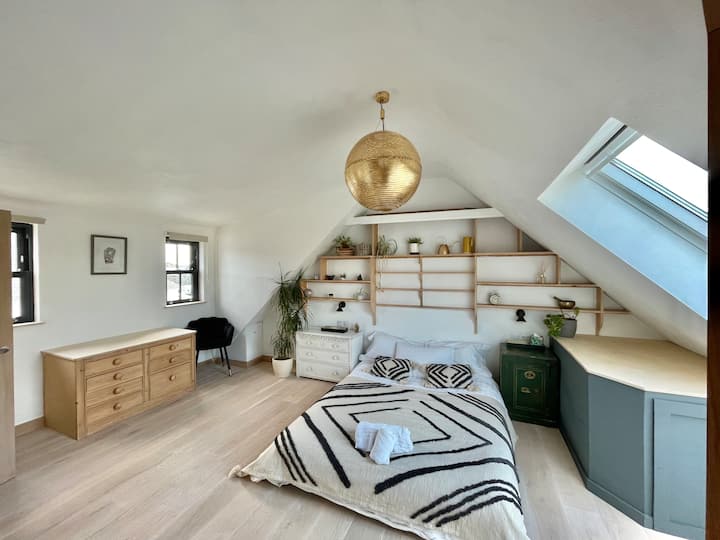 Ross & Alissa's Fistral Beach Family Home - Fistral Beach