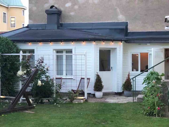 Beautiful Cabin In Popular ÄNgö - Kalmar