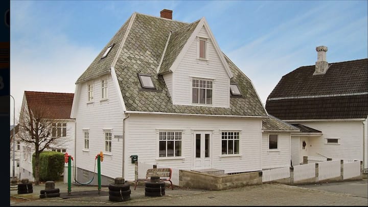 Romslig Leilighet Nær Stavanger Sentrum - Stavanger
