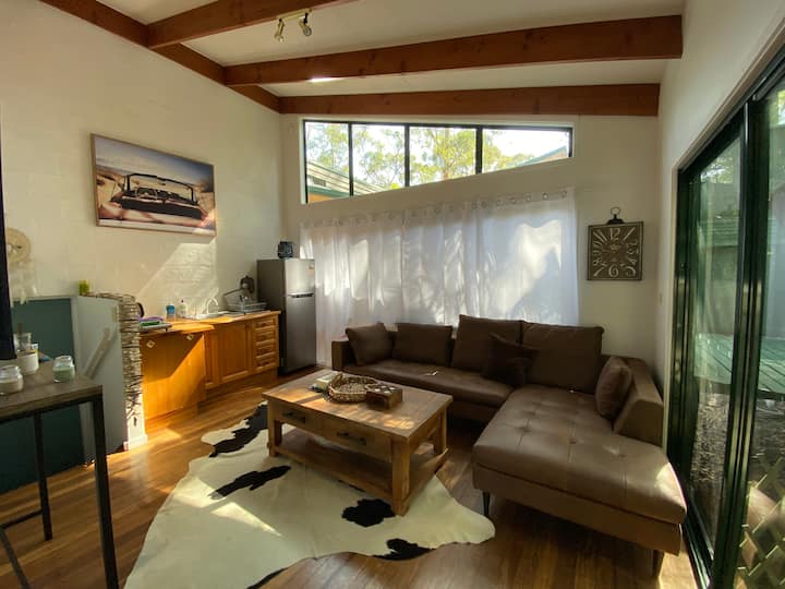🌟 Chill Out Naturally In Treetops Resort Hideway - Byron Bay
