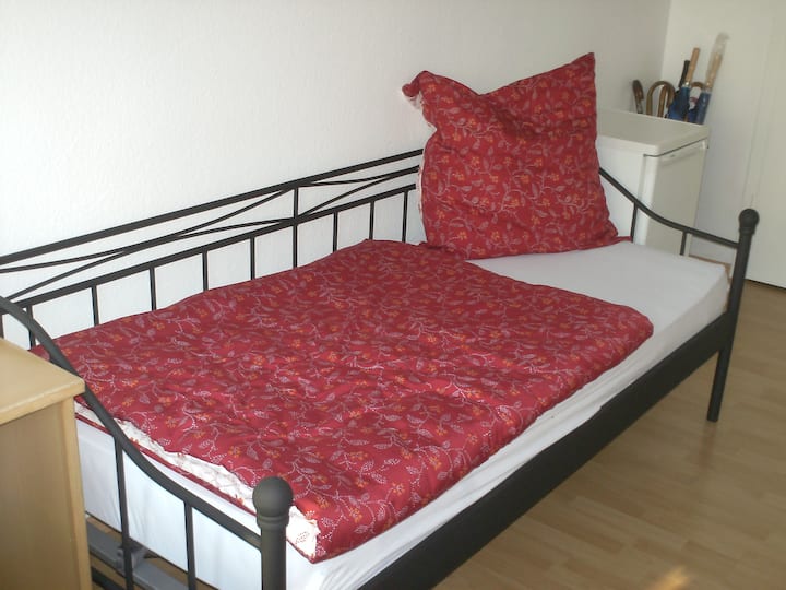 Schickes City Gästezimmer - Düsseldorf