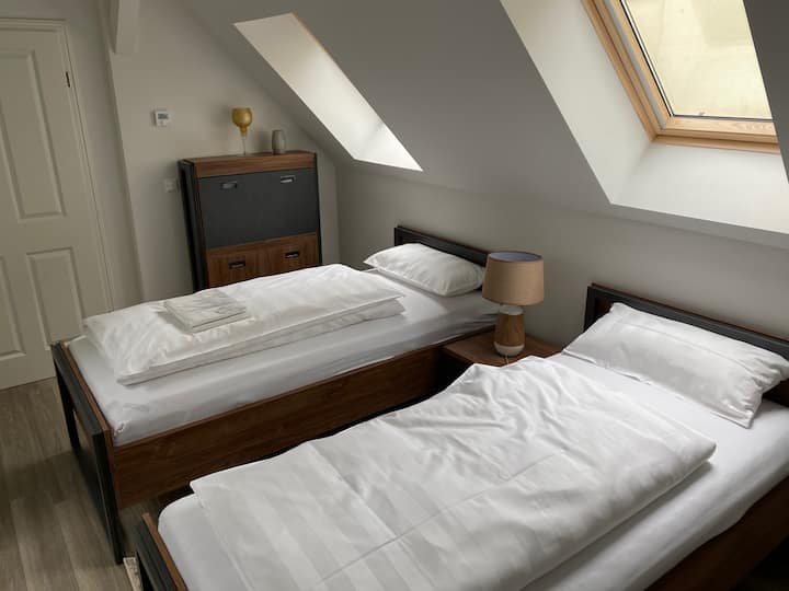Modernes 2 Zimmer Apartment In Berlin Treptow - Berlin
