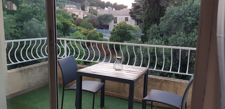 Appartement Au Calme - Hyères