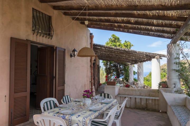 Villa San Salvatore - Lipari