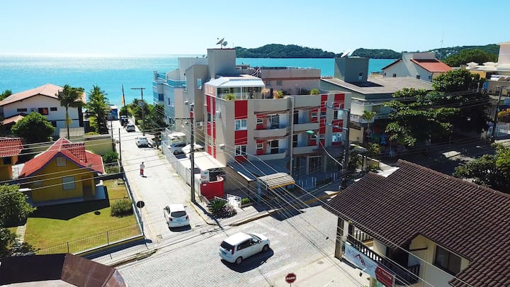 Apto 102 | 20mts Da Praia | Centro | Até 7 Pessoas - Bombinhas