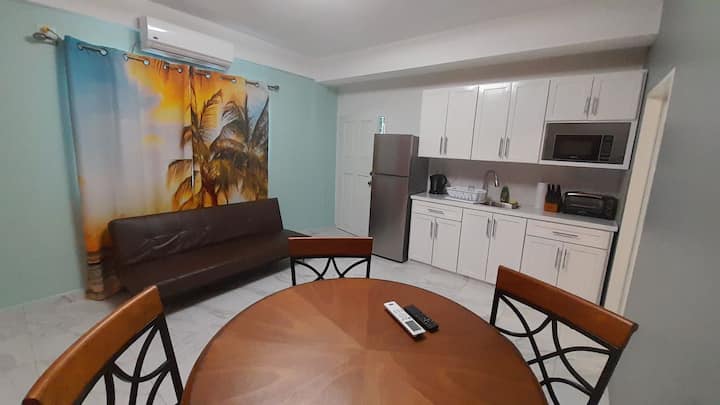 Intimate 1 Bedroom Apartment - Port of Spain