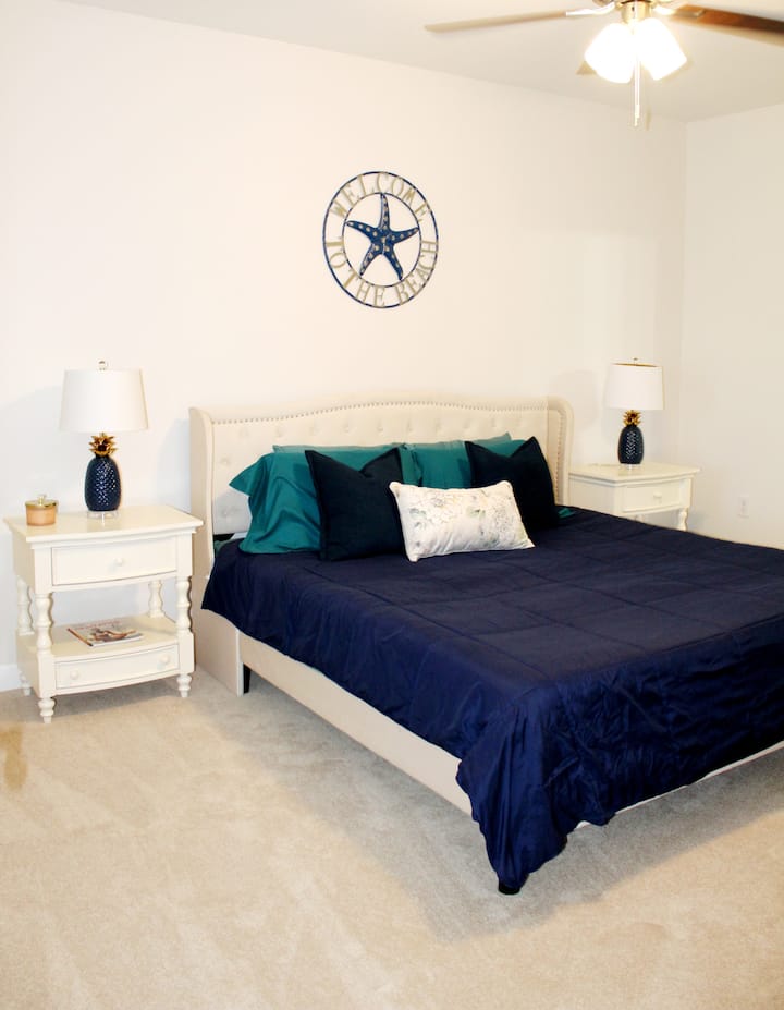 Clean, Comfy, Golf, Pool! - Little River, SC