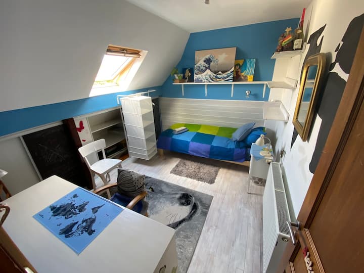 Une Chambre A Senlis - Senlis