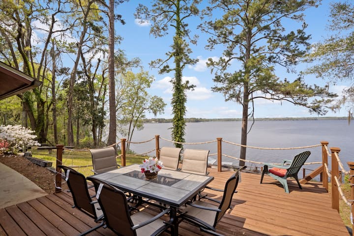 Stunning Lake Views, Dock, Game Room, Relaxing - Lake Talquin State Forest, Tallahassee