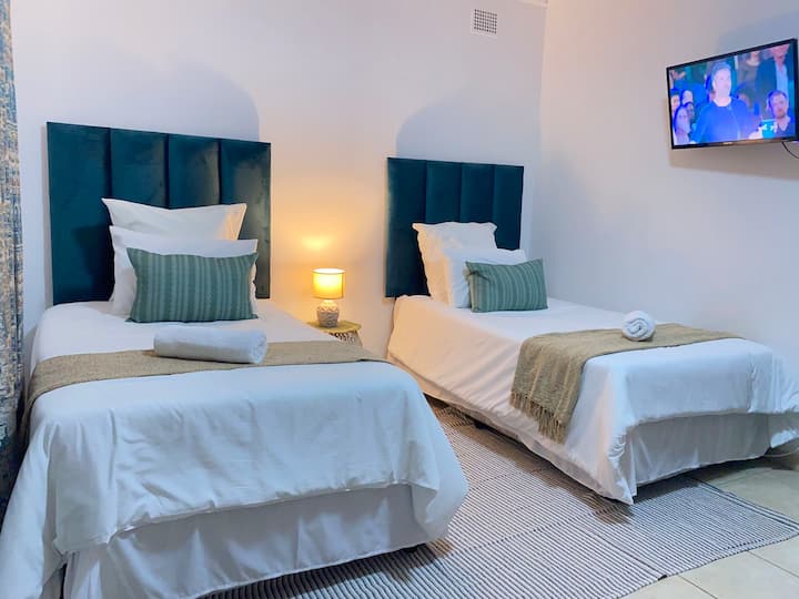 Listos Guest House - Richards Bay
