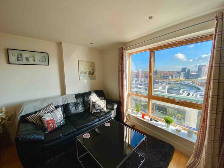 Stilvolle, moderne Wohnung im Stadtzentrum mit einem Schlafzimmer ...