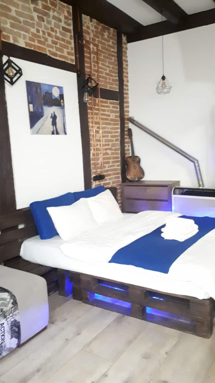 Апартаменти Loft в самому центрі Львова - Lviv