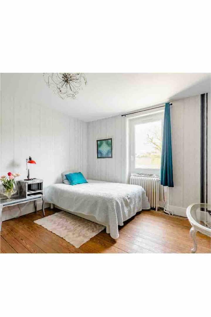 Chambre Privée Dans Maison De Maître. - Montceau-les-Mines