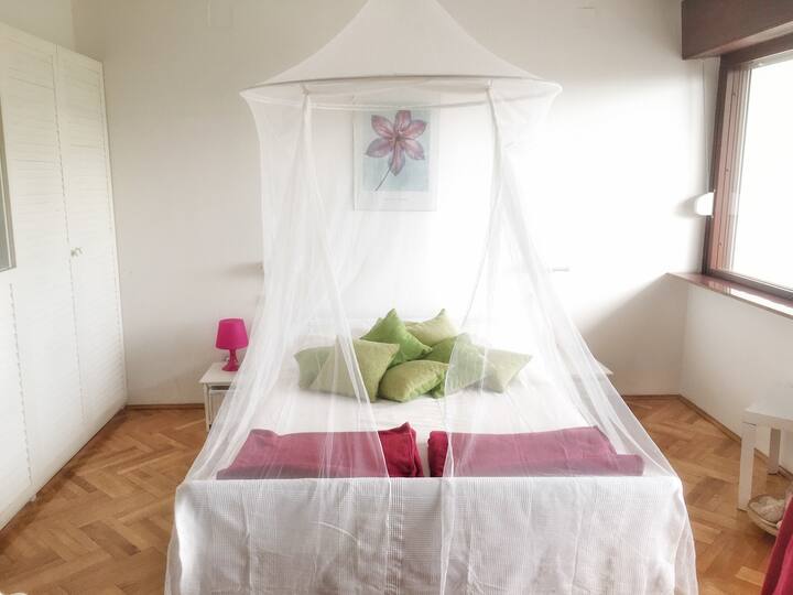 Cozy, 2-br Family Apartment Near The Sea And City - Novi Vinodolski