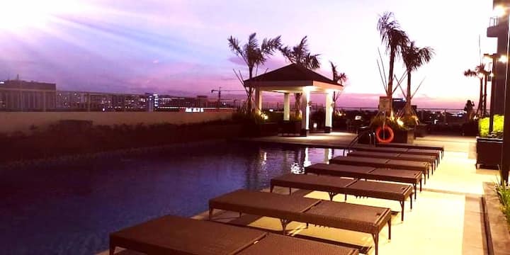 Coast Residences Nr Us Embassy/ikea/luneta/moa - Metro Manila