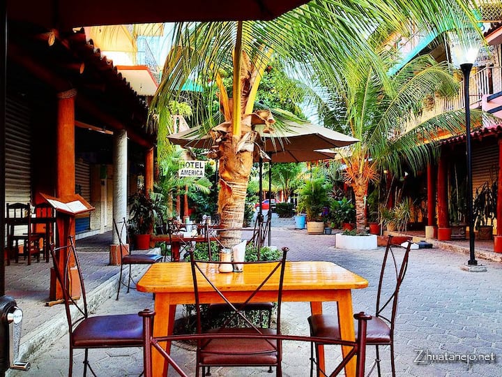 Grande Y Hermoso Departamento Zihuatanejo Centro - Zihuatanejo