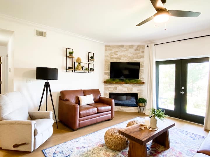 Great Location & View -1st Floor - Bearpaw's Dream - Pigeon Forge, TN