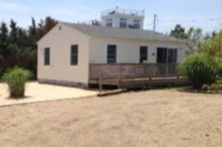 Westhampton Beach Cottage - Westhampton, NY
