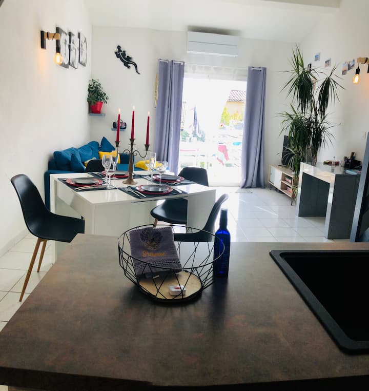 Maison Dans Lotissement Calme , Parking Privé - Manosque