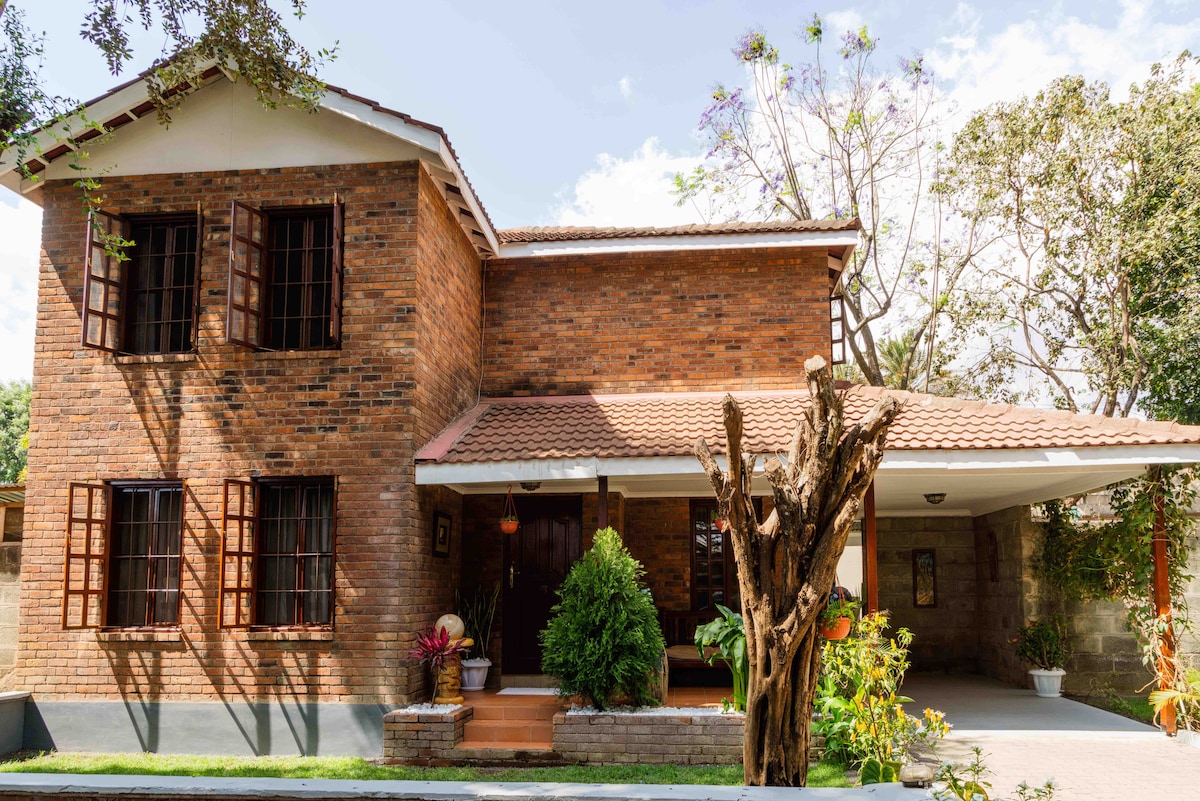 Arusha House Vacation Rentals - Arusha Region, Tanzania | Airbnb