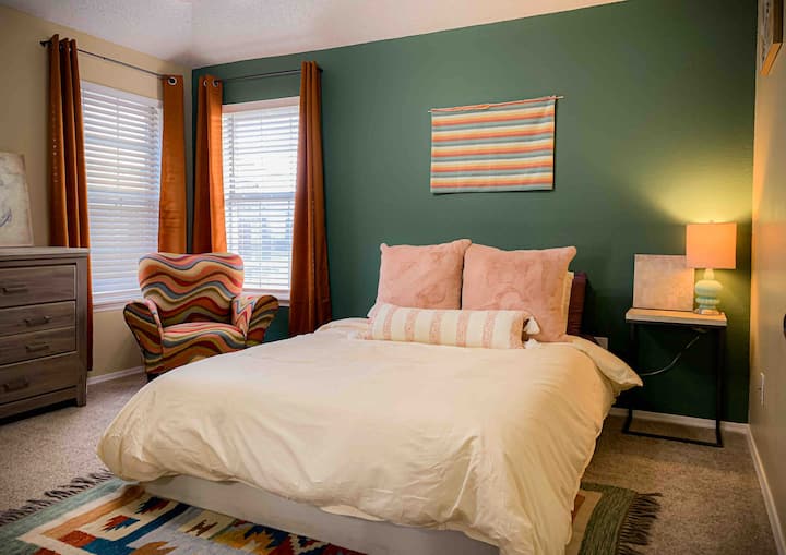 *Available Now!*cozy 3-bdr Home - Quiet Cul-de-sac - Clovis, NM