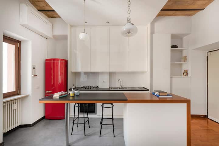 Hip Pad In Garbatella - Rome