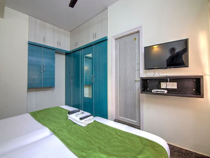 Spacious 3bhk With Fully Loded Kitchen Facilities - Bangalore