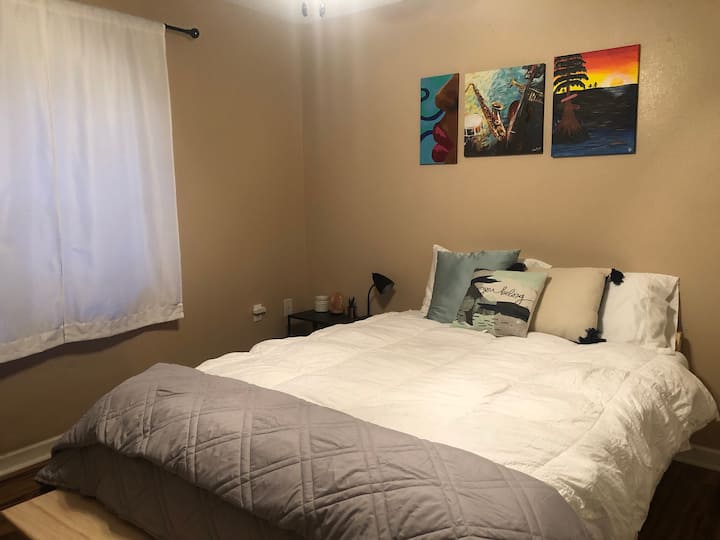 Private Room + Bathroom Near Lsu & I-10 - Baton Rouge, LA