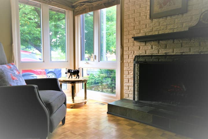 Bright, Clean, Comfortable, Well Maintained Home - Ottawa