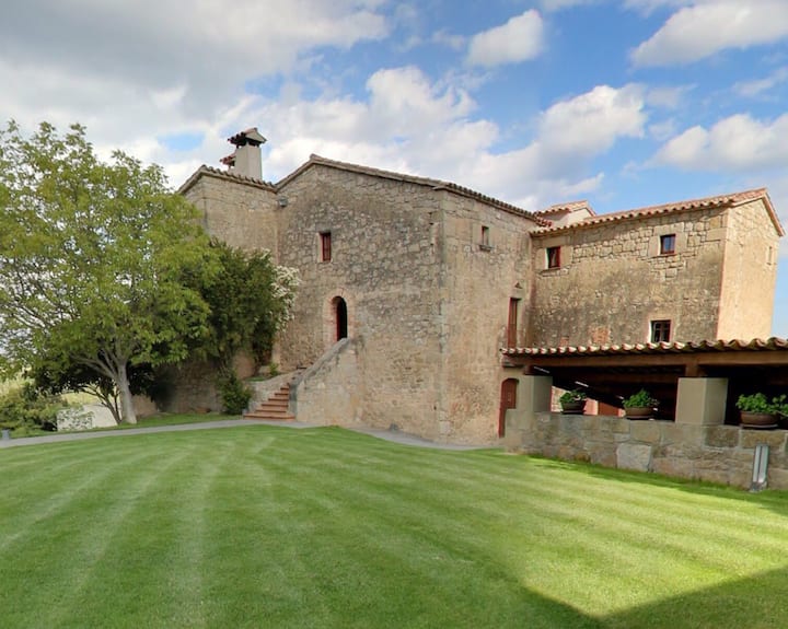 Masia Rural A Viver I Serrateix - Cardona
